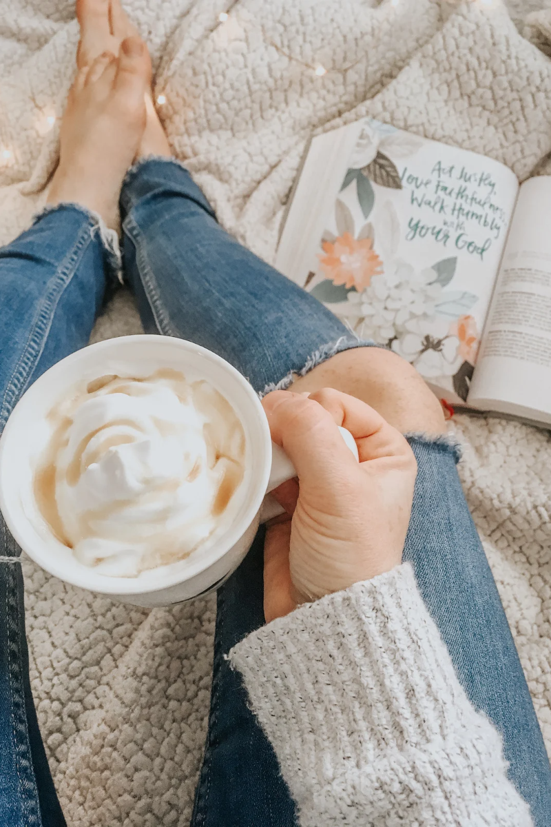 35 Verses to Celebrate Turning 35 With Faith, Hope and Love